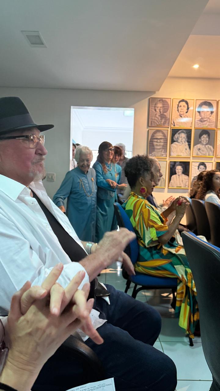 Em cerimônia emocionante, AFLAG empossa nova diretoria para o biênio ...