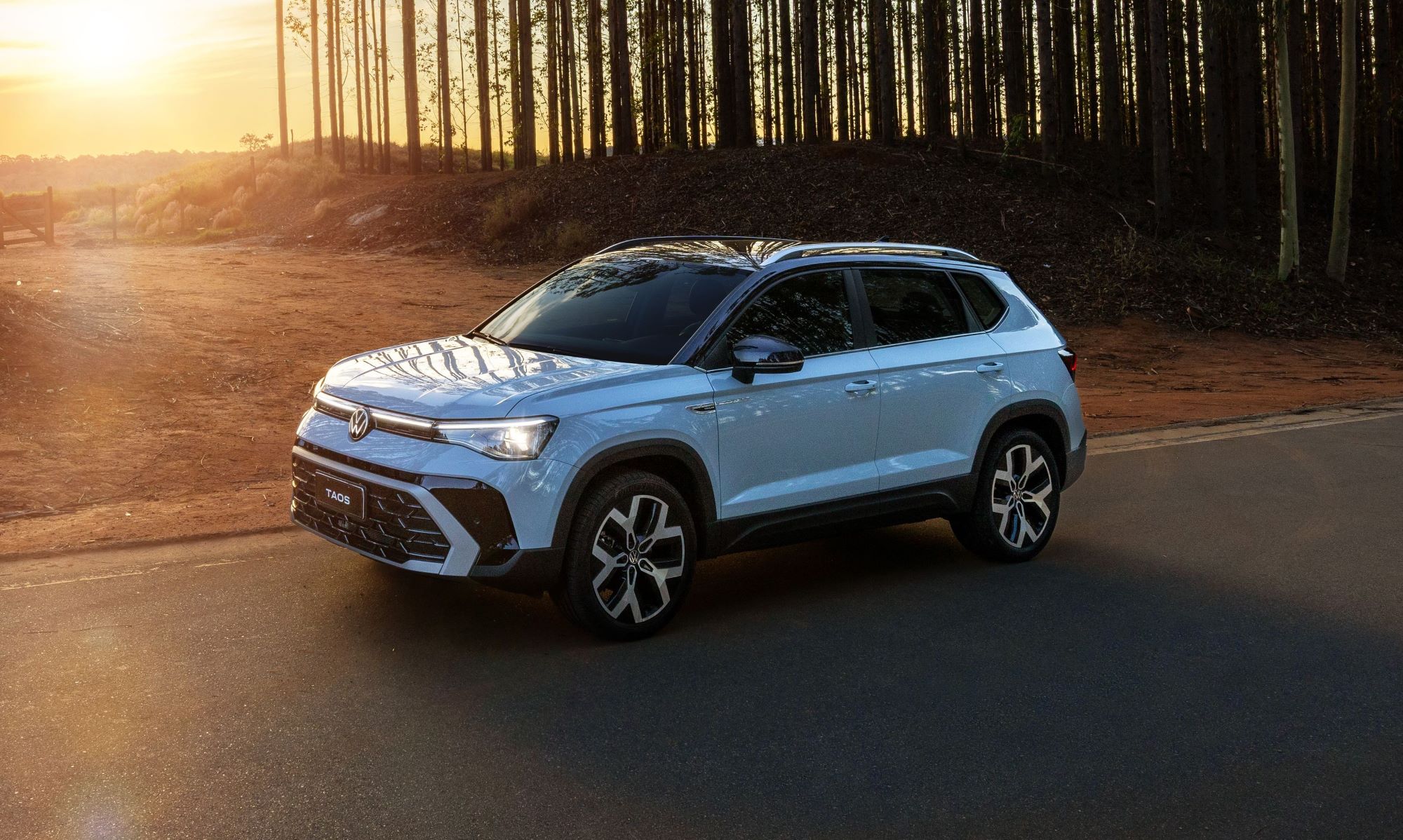 Novo Volkswagen Taos 2026 estreia no mercado com visual renovado ...