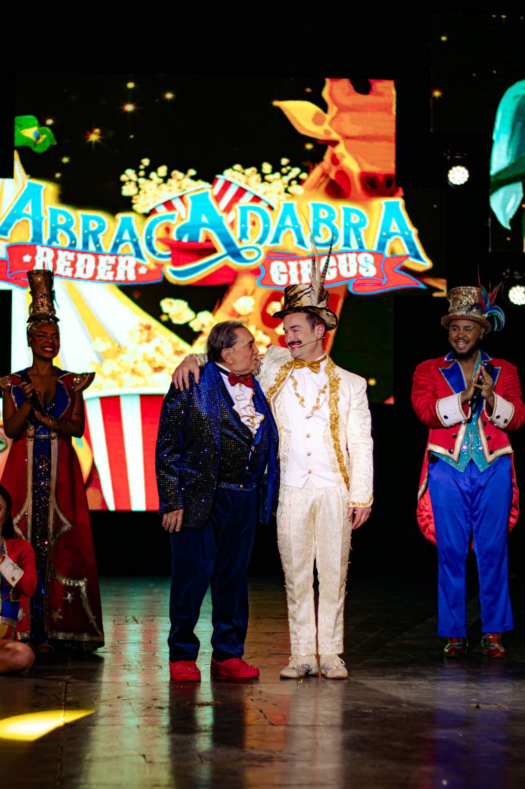 Dedé Santana e Diego Hypólito estrelam “Abracadabra”, circo musical de ...